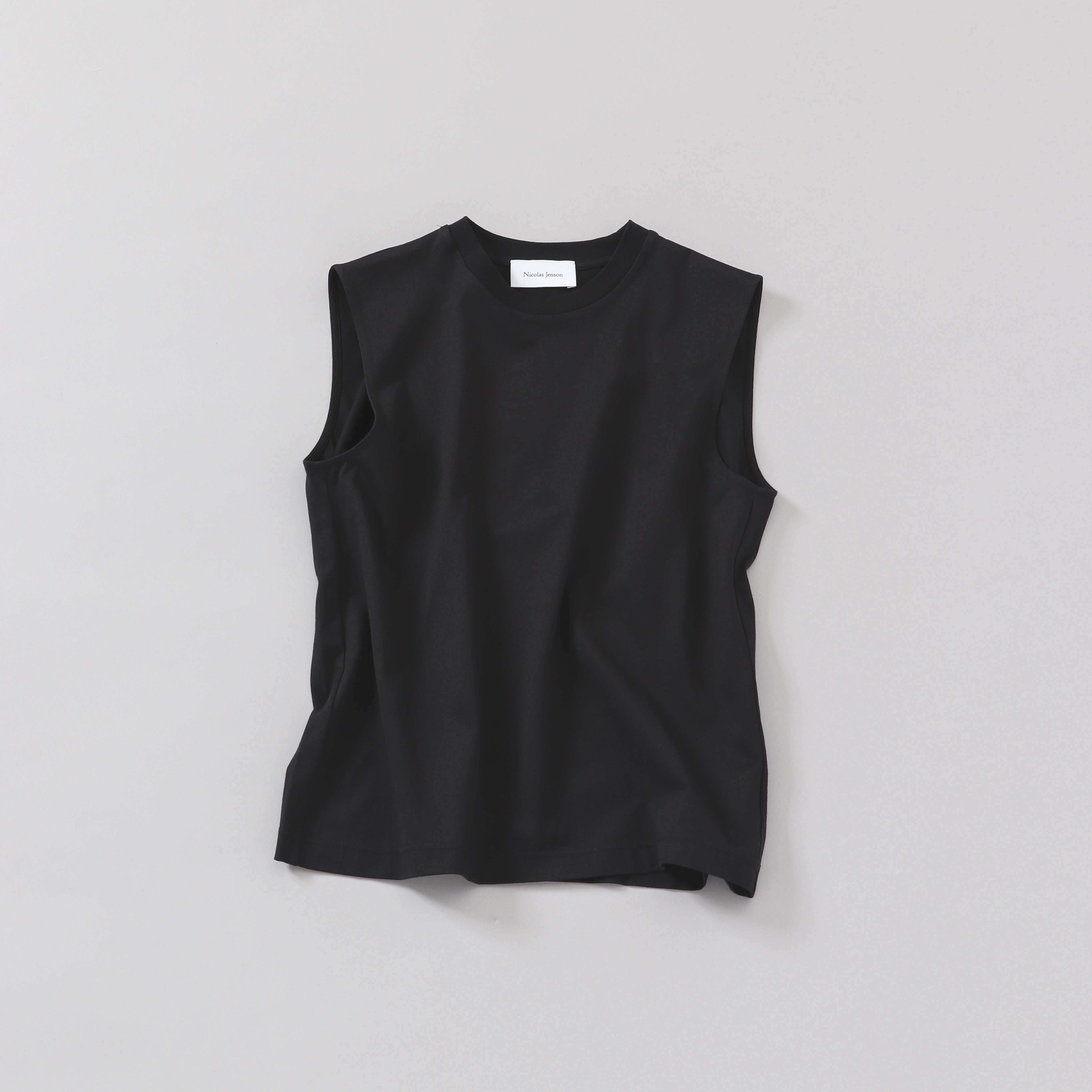 sleeveless / regular | Nicolas Jenson